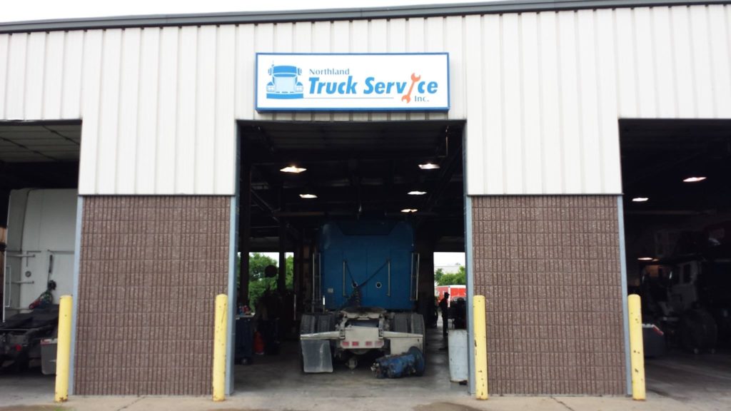 Diesel Truck Repair Shop and Services - Kansas City | NTS